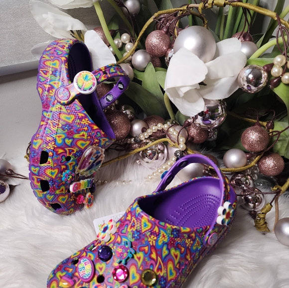 Lisa Frank | Shoes | Crocs Unisexadult Classic Lisa Frank Clogswomen ...